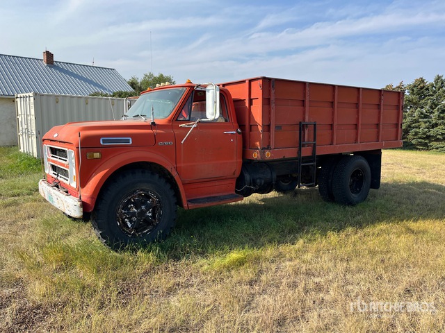 1970 Chevrolet C60 4x2 Grain Truck | Ritchie Bros. Auctioneers