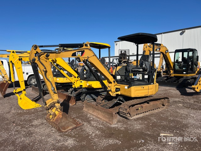 2016 Cat 303E CR Mini Excavator | Ritchie Bros. Auctioneers