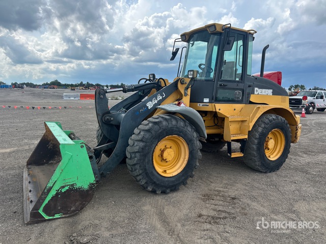 2006 John Deere 344J Wheel Loader | Ritchie Bros. Auctioneers