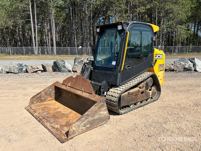 2019 JCB 215T Compact Track Loader | Ritchie Bros. Auctioneers