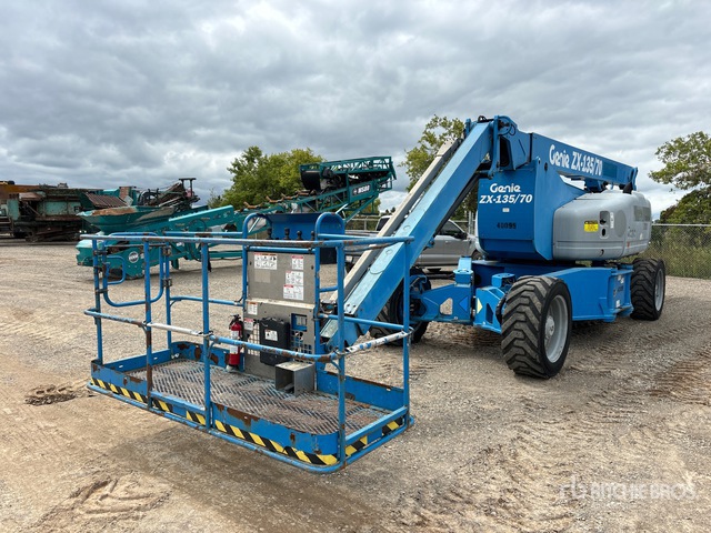 2014 Genie ZX-135/70 4WD Diesel Articulating Boom Lift | Ritchie Bros. Auctioneers