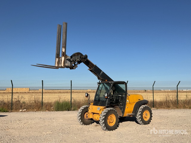 2007 JCB 527-55 Telehandler | Ritchie Bros. Auctioneers