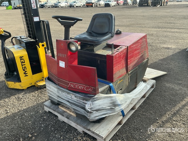 Factory Cat 48 Ride-On Electric Floor Scrubber | Ritchie Bros. Auctioneers