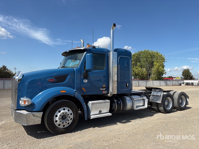 2015 Peterbilt 567 6x4 T/A Sleeper Truck Tractor | Ritchie Bros ...