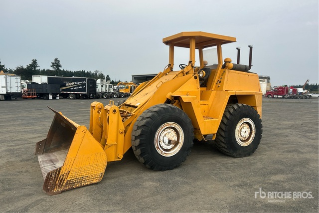 1975 Michigan 125DGM Wheel Loader (Inoperable) | Ritchie Bros. Auctioneers