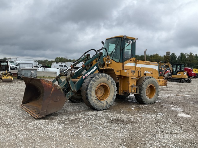 2000 Kawasaki 65Z Wheel Loader | Ritchie Bros. Auctioneers