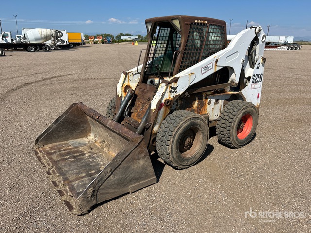 2008 Bobcat S250 Two-Speed を見 Skid-Steer Loader | Ritchie Bros. Auctioneers