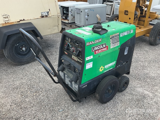 2011 Lincoln Electric Ranger 250 GXT 250 A Multi-Process Engine Driven ...