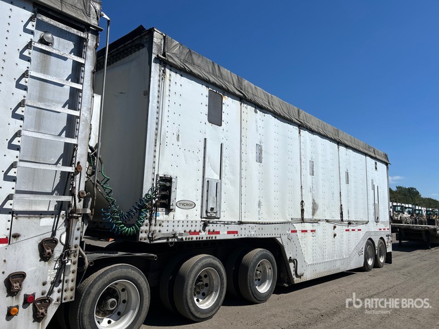 2005 Ty-Crop 36 ft x 102 in T/A Super B-Train Pup Belly Open-Top Chip ...