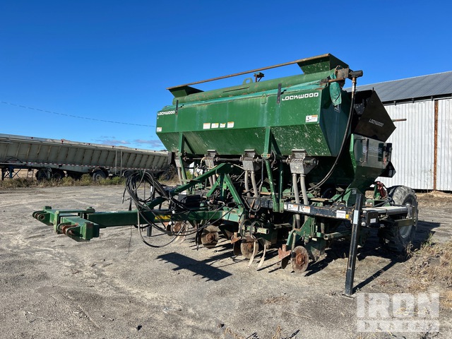 Lockwood 504 10 ft 2-Point Potato Planter | Ritchie Bros. Auctioneers