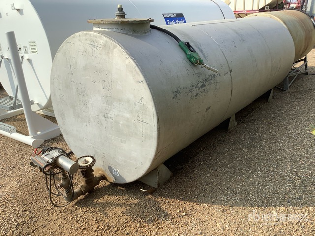 1000 gal Diesel Fuel Tank | Ritchie Bros. Auctioneers