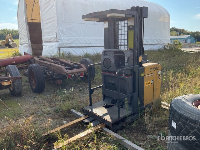 2006 Cat NOR30P 3000 lb Electric Forklift (Inoperable) | Ritchie Bros ...