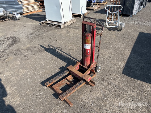 Branick Wheel Jack | Ritchie Bros. Auctioneers