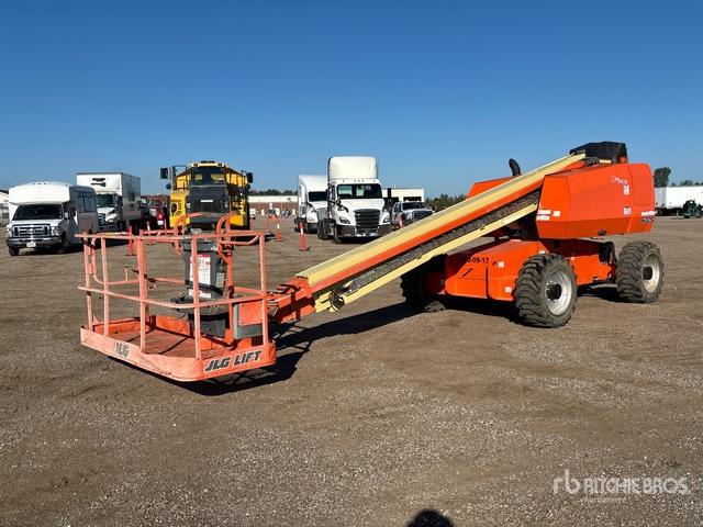 2013 JLG 600S 4WD Diesel Telescopic Boom Lift | Ritchie Bros. Auctioneers