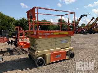 2016 JLG 3248RS Electric Scissor Lift in TUPELO, Mississippi, United ...