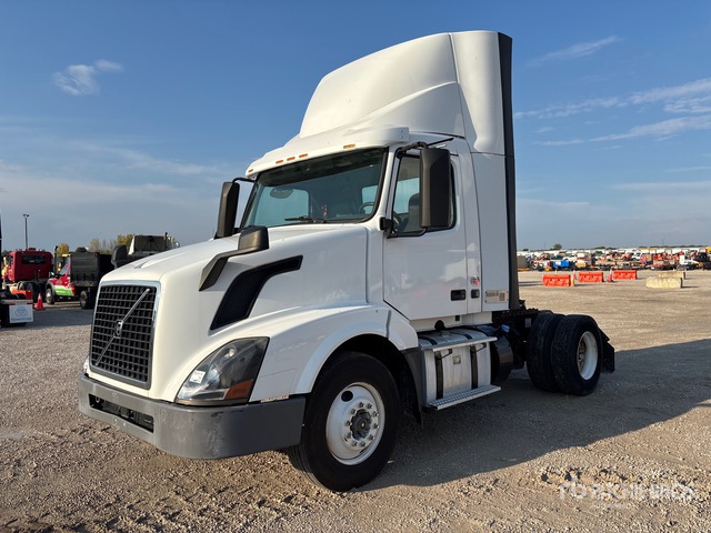 2016 Volvo VNL 4x2 S/A Day Cab Truck Tractor | Ritchie Bros. Auctioneers