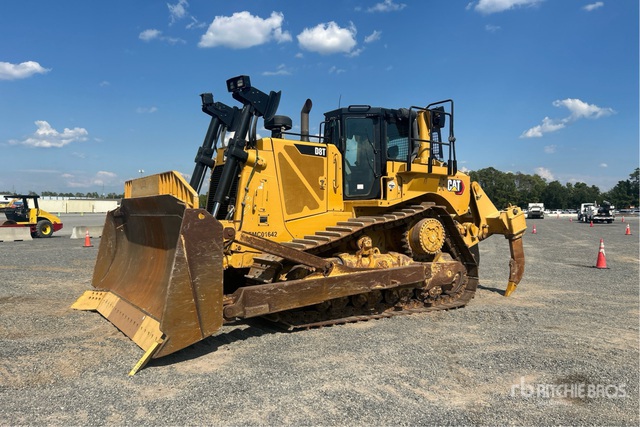 2018 Cat D8T Crawler Dozer | Ritchie Bros. Auctioneers