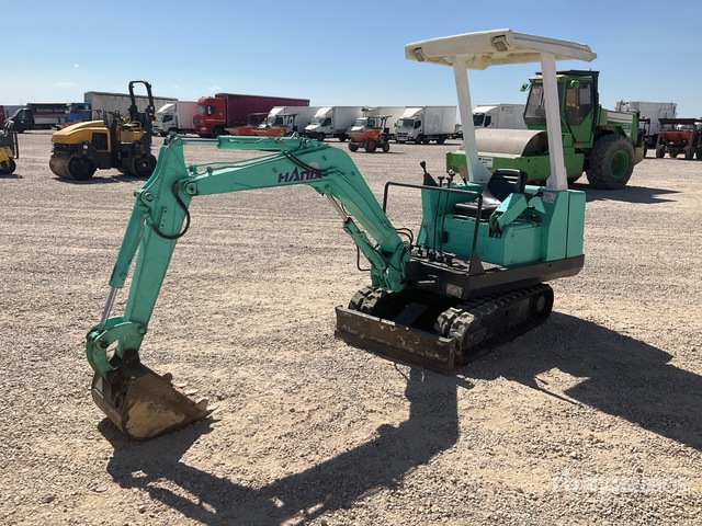 Hanix H15 Mini Excavator | Ritchie Bros. Auctioneers