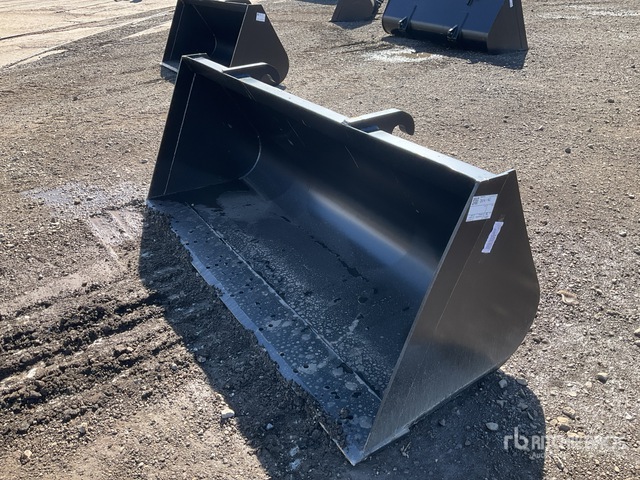 Q fit Telehandler Bucket (Unused) | Ritchie Bros. Auctioneers