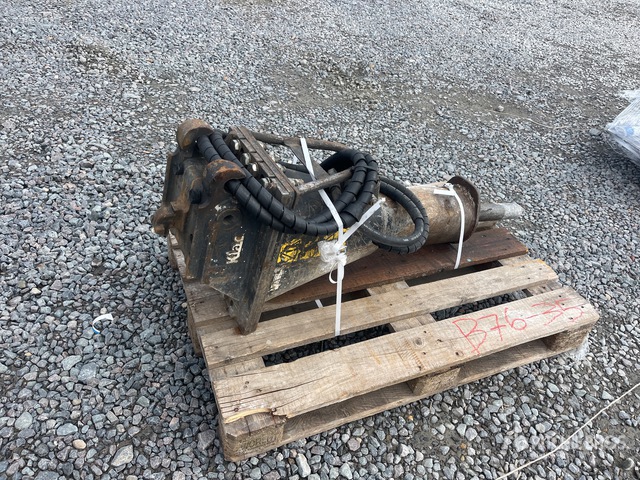 2018 Bobcat HB880/980 Q/C Hydraulic Breaker | Ritchie Bros. Auctioneers