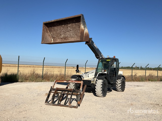 2006 Bobcat T3571 Telehandler | Ritchie Bros. Auctioneers