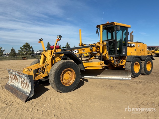 2005 John Deere 772CH Series II AWD Motoniveladora | Ritchie Bros ...