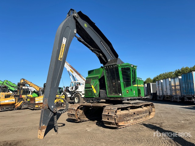 2016 John Deere 853MH Track Harvester | Ritchie Bros. Auctioneers