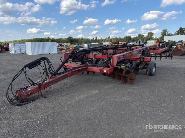 Case IH MRX690 14 ft 6 in Semi-Mount Tandem Disc Ripper | Ritchie Bros ...