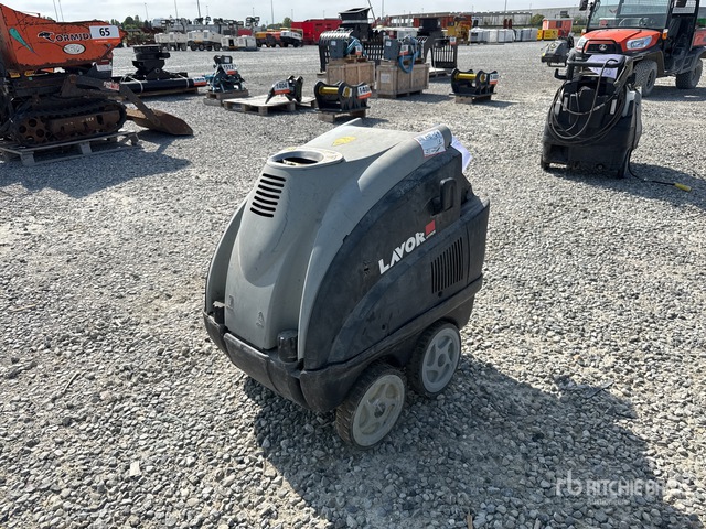 Lover Hyper 2021LP Pressure Washer | Ritchie Bros. Auctioneers