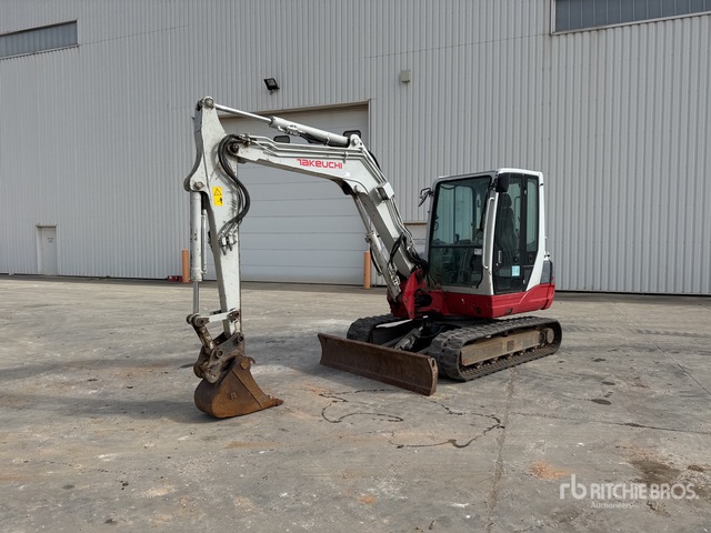 2019 Takeuchi TB250 Mini Pelle Mini Excavadora | Ritchie Bros. Auctioneers