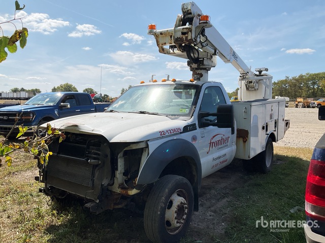 Altec AT235 35 ft on 2011 Ford F-450 XL 4x2 Bucket Truck (Inoperable ...