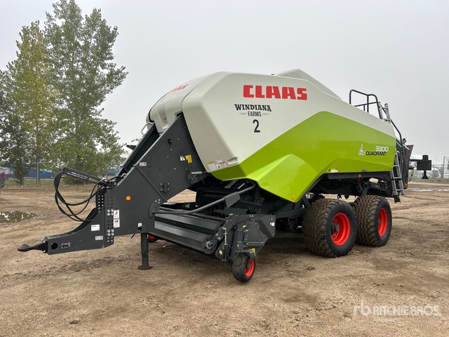 2015 Claas 3300 Quadrant Big Square Baler | Ritchie Bros. Auctioneers