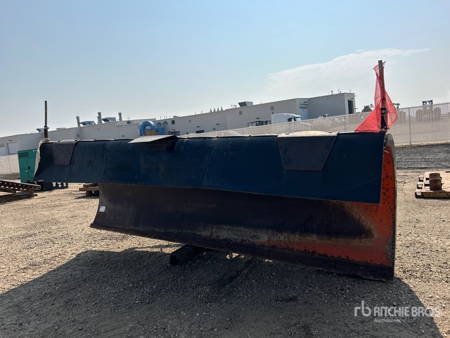 Tenco 144 in. Hydraulic Snow Plow - Fits Truck | Ritchie Bros. Auctioneers