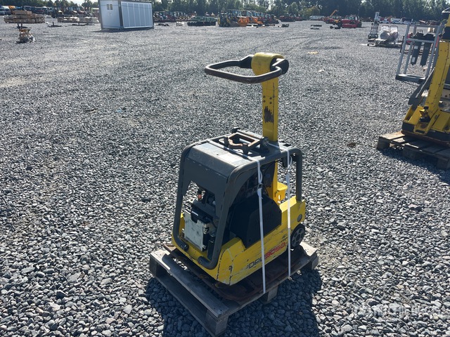 Wacker Neuson DPU3050 Vibratory Plate Compactor | Ritchie Bros. Auctioneers