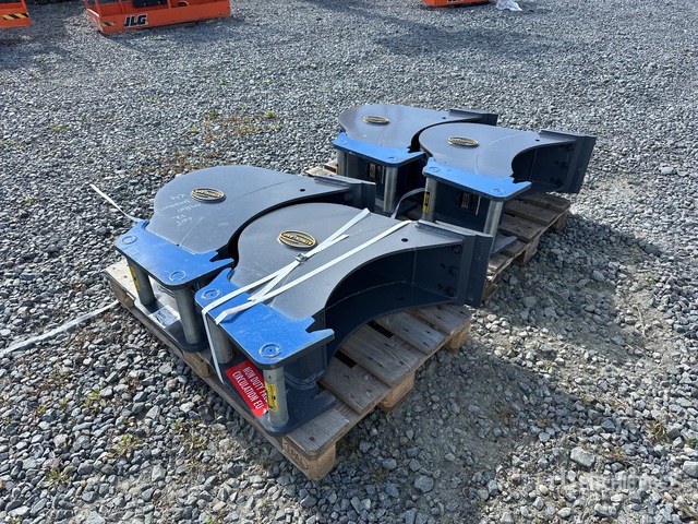 Quantity of (4) Strickland Digging Excavator Bucket - Fits Martin Type ...
