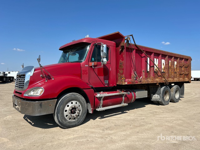 2005 Freightliner Columbia 120 6x4 T/A Dump Truck | Ritchie Bros. Auctioneers