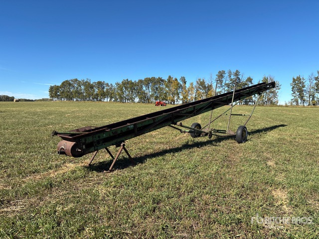 John Deere 18 in x 42 ft Square Bale Elevator | Ritchie Bros. Auctioneers