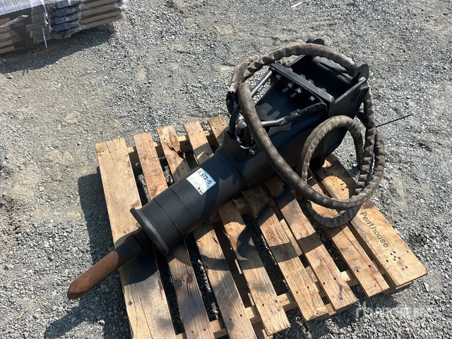 Bobcat HB880 Hydraulic Breaker | Ritchie Bros. Auctioneers
