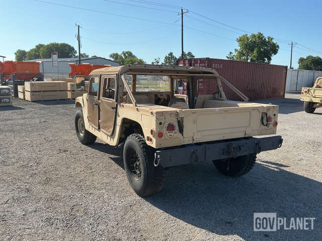1987 AM General M1097R1 HMMWV 4 Door Soft Top w/Truck Body in ...