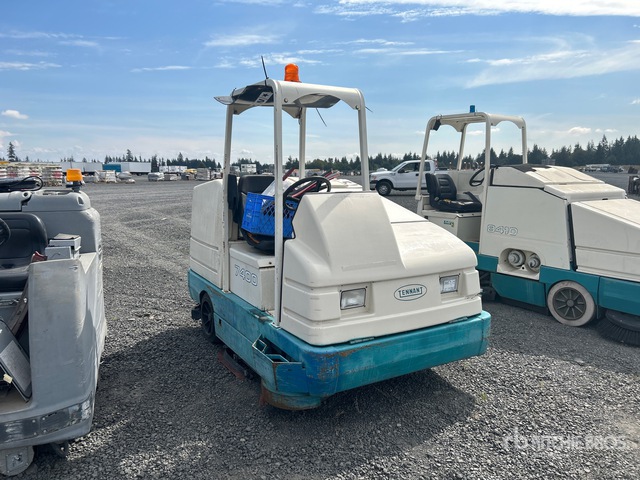 1994 Tennant 7400 Ride-On Floor Scrubber | Ritchie Bros. Auctioneers