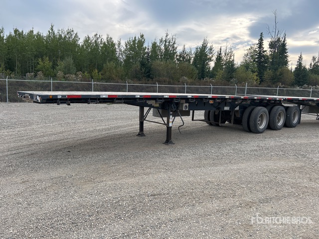 2022 Lode King 32 ft Tri/A Super B-Train Flatbed Trailer | Ritchie Bros ...