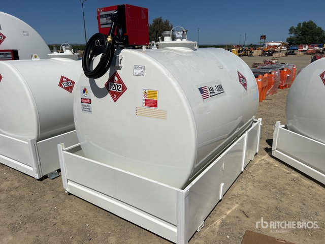 2025 AM Tank 800 838 gal Steel Diesel Fuel Tank (Unused) | Ritchie Bros ...