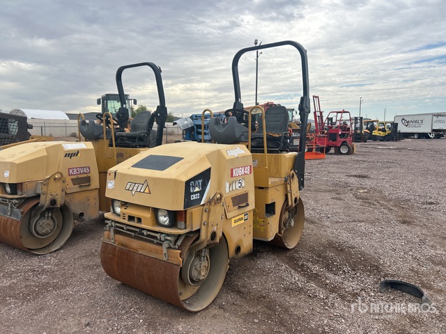 2011 Cat CB22 Double Drum Roller (Inoperable) | Ritchie Bros. Auctioneers