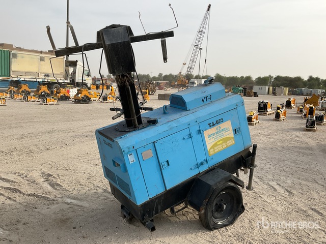 Tower Light Superlight VT1 Torre de iluminación | Ritchie Bros. Auctioneers