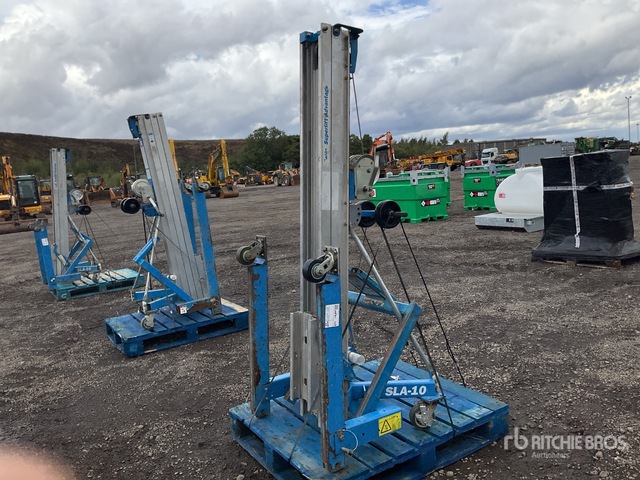 Genie SLA10 Material Hoist | Ritchie Bros. Auctioneers