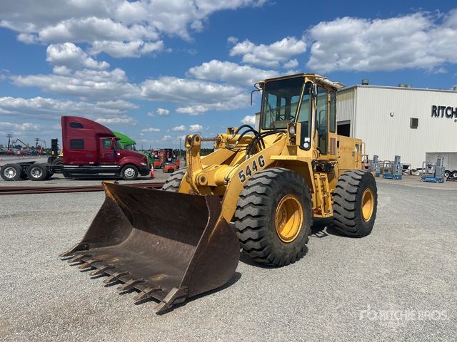1995 John Deere 544G Wheel Loader | Ritchie Bros. Auctioneers