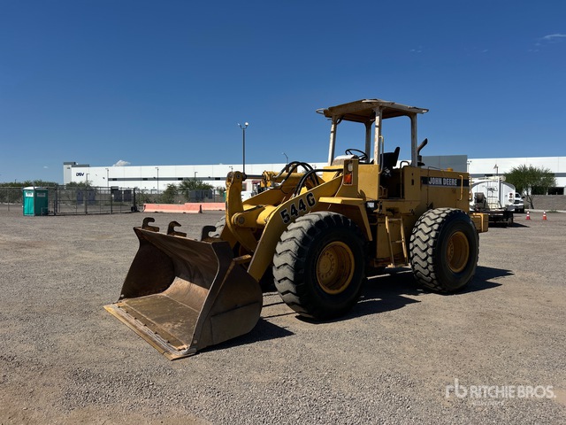 1995 John Deere 544G Wheel Loader | Ritchie Bros. Auctioneers