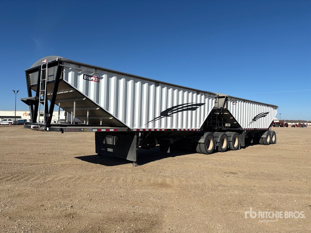 2022 Doepker Super B-Train Grain Trailer | Ritchie Bros. Auctioneers