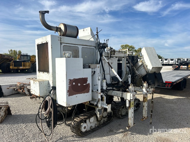 Miller Formless M-1000 Curb and Gutter Machine | Ritchie Bros. Auctioneers