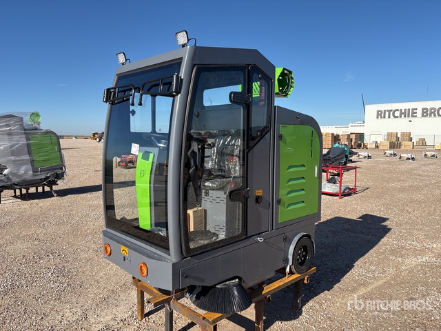 2025 STARVOX D19 1900 FLOOR Sweeper Truck (Unused) | Ritchie Bros ...